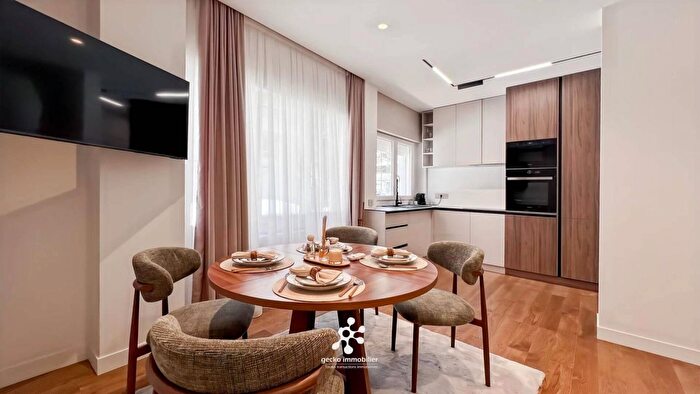 Appartement 2 pièces à Antibes, Coeur de ville, à vendre