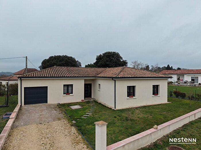 Maison à vendre - Condom - 5 pièces - 4 chambres