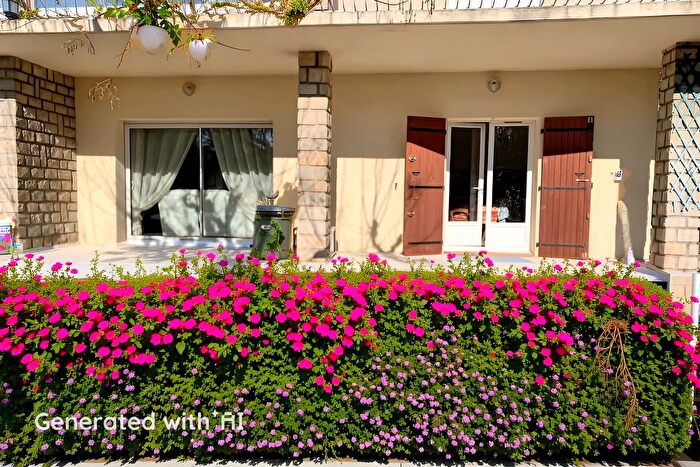 Maison à louer - Pourrières - 4 pièces - 2 chambres