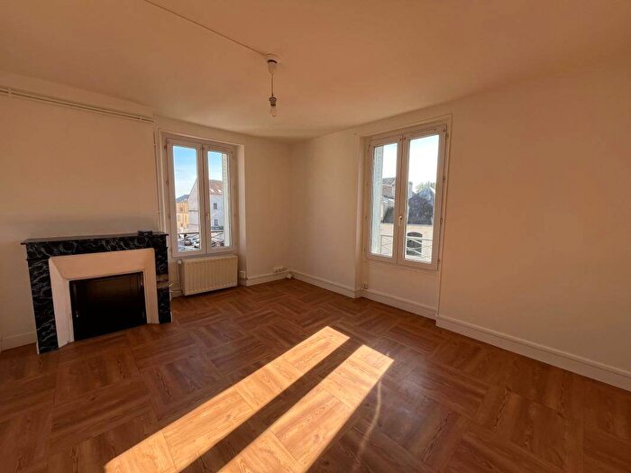 Appartement 1 pièce à Centre, Château-Thierry, à louer
