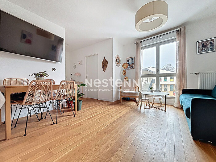 Appartement à vendre - Clamart, Centre-ville - 3 pièces - 2 chambres