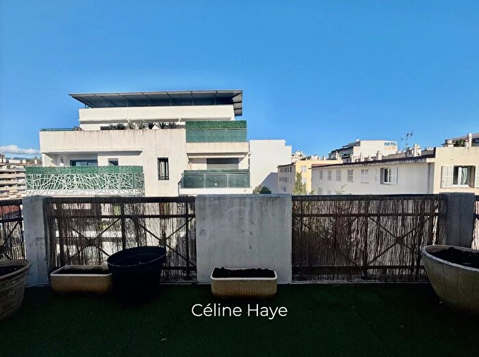 Appartement à vendre - Antibes, Juan-les-Pins, Le Cap - 2 pièces - 1 chambre