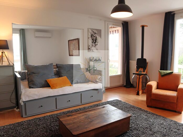 Appartement à vendre - Montélimar - 3 pièces - 2 chambres