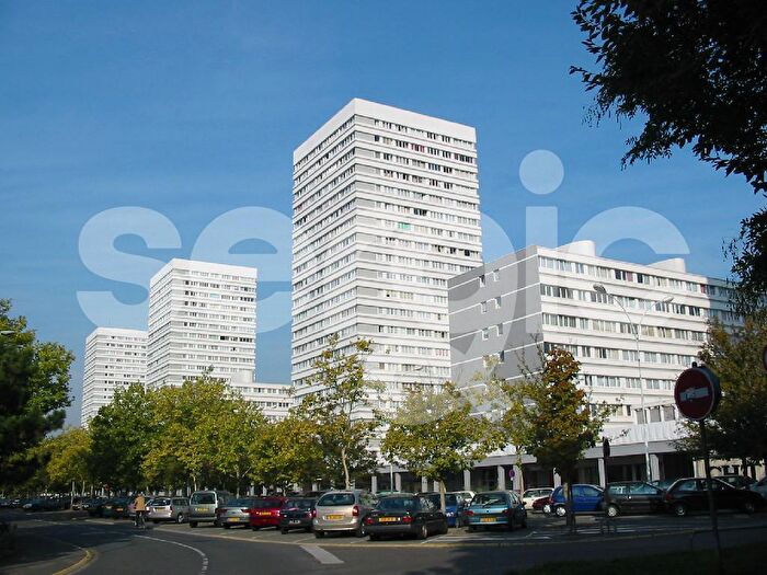 Appartement 2 pièces à Mons-en-Barul, Europe, à louer