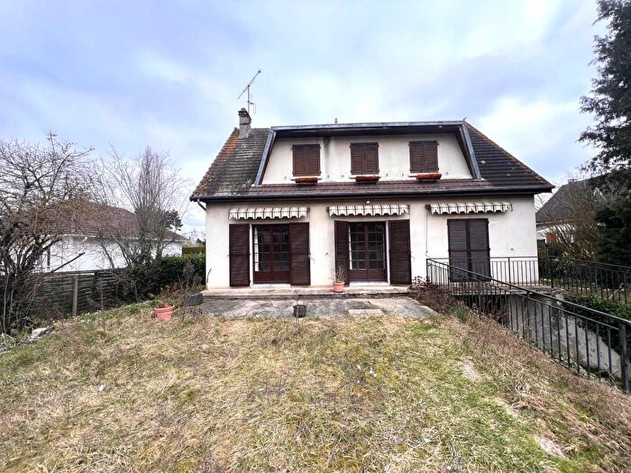 Clermont : Maison 6 pièces à vendre
