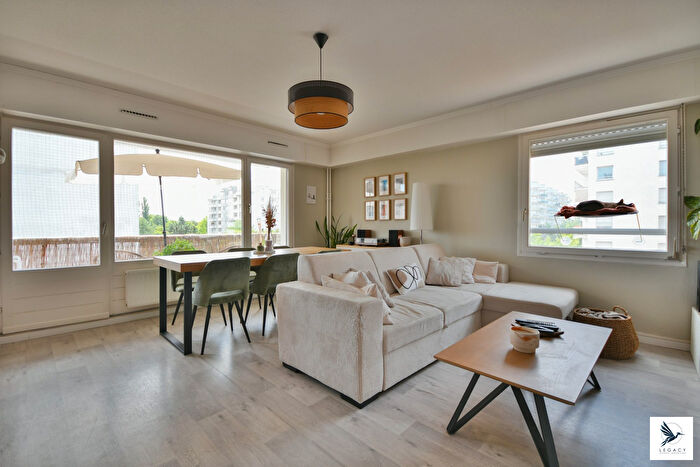 Appartement 3 pièces à vendre - Strasbourg, L'Esplanade, Citadelle