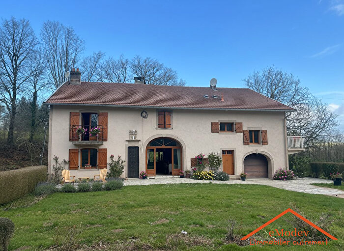 Maison à vendre - Beauménil - 9 pièces - 5 chambres