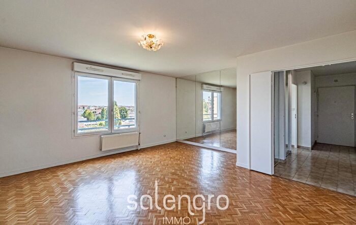 Appartement 2 pièces à vendre - Villeurbanne, Charmettes