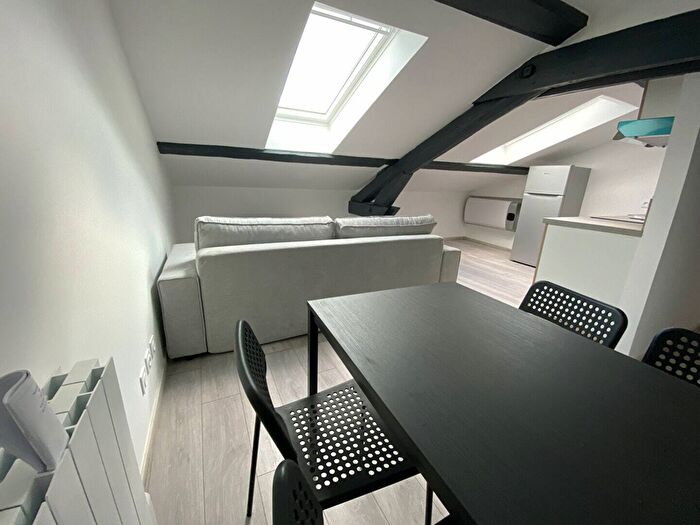 Appartement 2 pièces à Bizillon-Centre Deux, Saint-Étienne, à louer