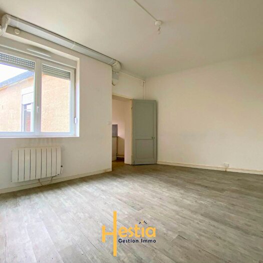 Faubourg Saint Germain-La Croix de Pierre, Dechy : Appartement 4 pièces à louer