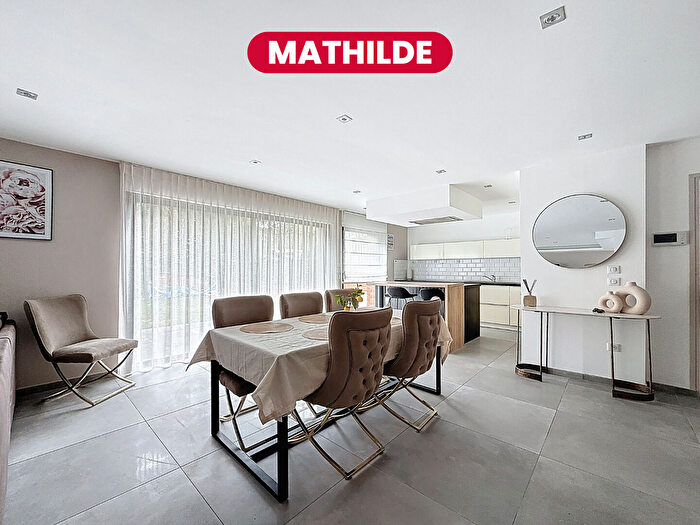 Maison à vendre - Villeneuve-dAscq, Résidence Triolo - 5 pièces - 4 chambres