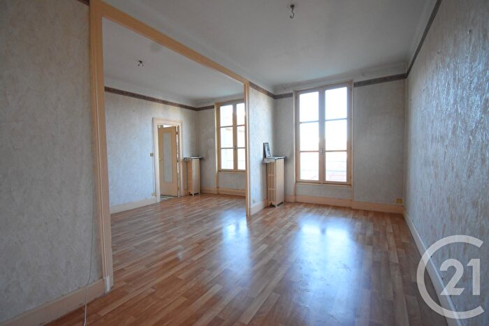 Appartement à vendre - Vichy, Coeur de Ville - 3 pièces - 2 chambres