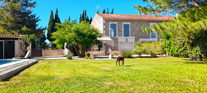 Maison à vendre - Noves - 5 pièces - 3 chambres