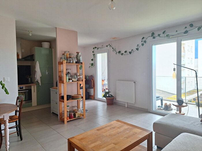 Appartement 3 pièces à Dijon, Les Péjoces, à louer