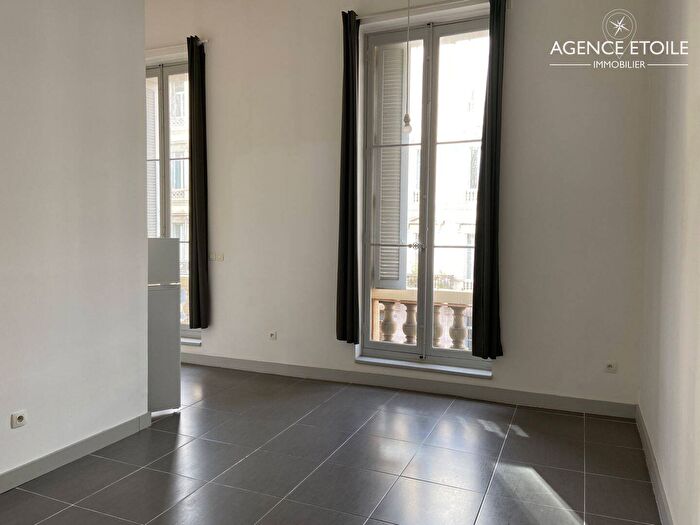 Appartement 3 pièces à louer à Marseille 6ème arrondissement