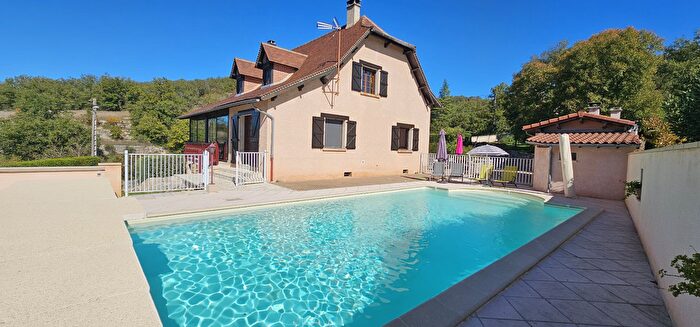 Maison 8 pièces à Salvagnac-Cajarc, à vendre