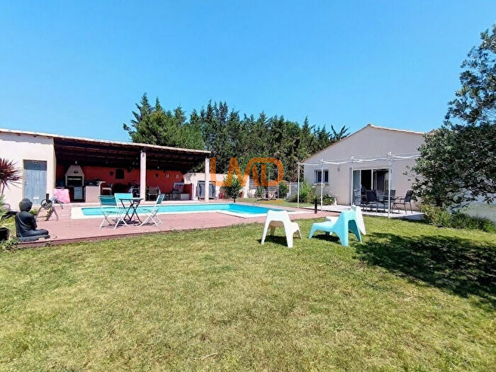 Maison 6 pièces à Villeveyrac, à vendre
