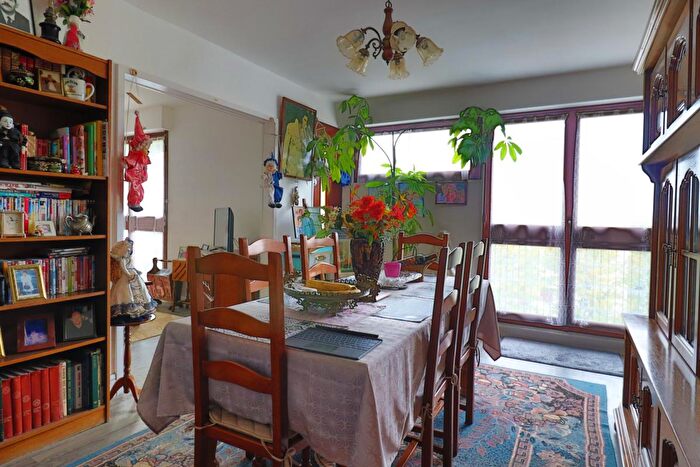 Appartement 4 pièces à Châlons-en-Champagne, Sud, à vendre