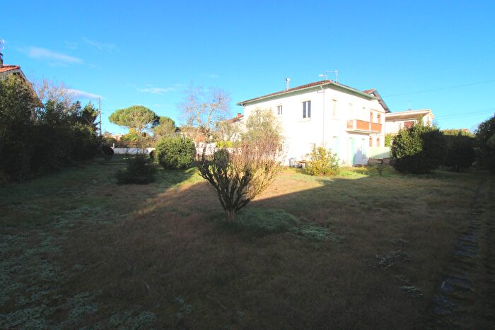 Maison à vendre - Montauban, Sapiac - 5 pièces - 3 chambres