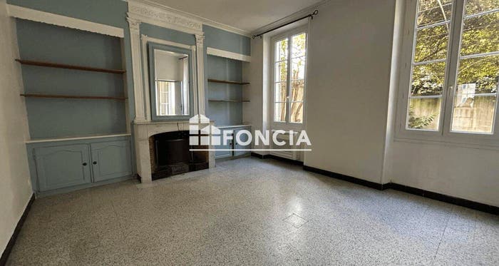 Appartement 3 pièces à louer à Zone Périphérique Urbaine, Carpentras