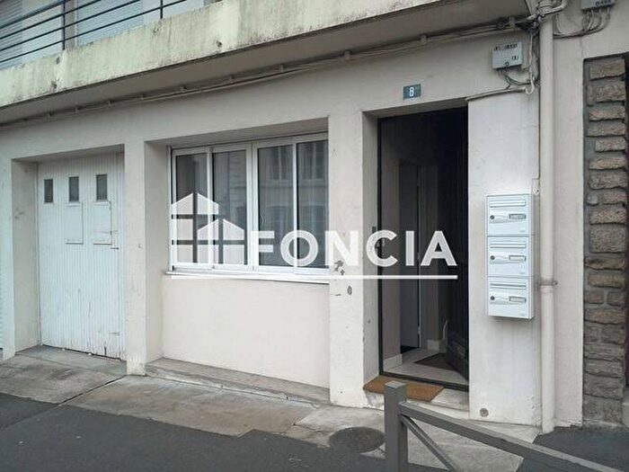 Appartement à louer - Centre Ville, Niort - 1 pièce