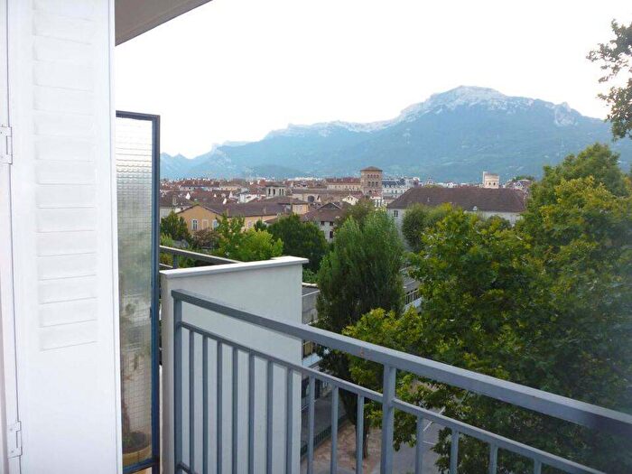 Appartement 1 pièce à Championnet-Caserne de Bonne, Grenoble, à louer