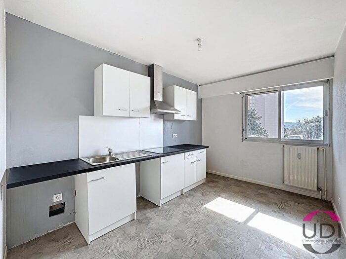 Appartement à vendre - Montluçon, Bien Assis, Fours à Chaux - 2 pièces - 1 chambre