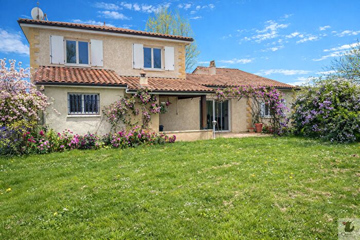 Maison à vendre - Bergerac - 7 pièces - 5 chambres