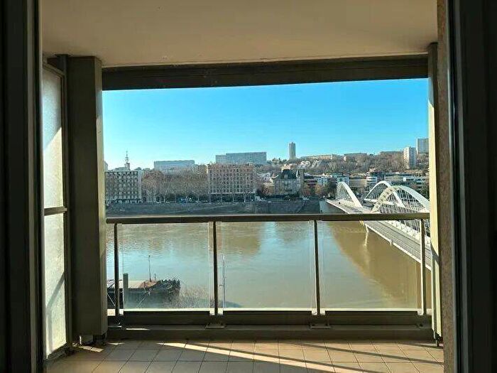 Appartement 3 pièces à Croix Rousse Centre, Lyon 4ème arrondissement, à louer