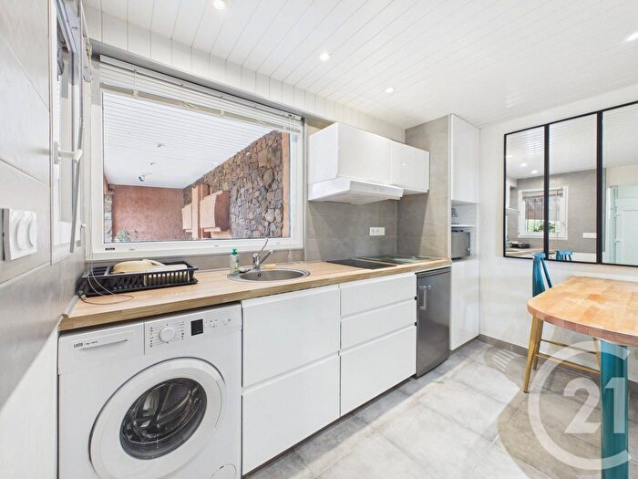 Appartement à louer - La Valette-du-Var - 2 pièces - 1 chambre