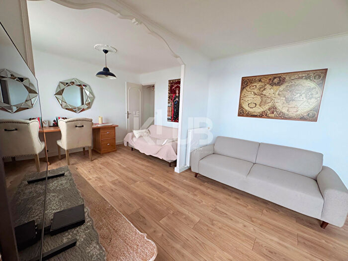 Appartement à vendre - Bastia, Lupino - 4 pièces - 3 chambres