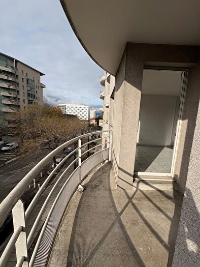 Appartement 2 pièces à Grenoble, Berriat, à louer