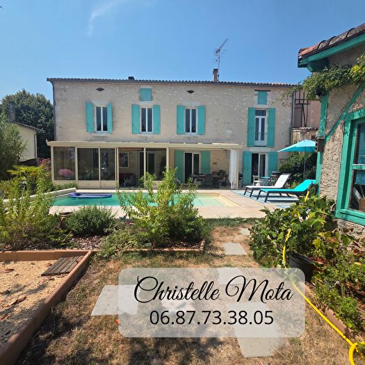Castillonnès : Maison 8 pièces à vendre