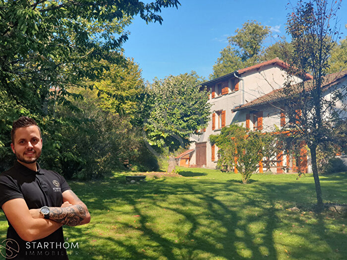 Maison à vendre - Flachères - 7 pièces - 6 chambres