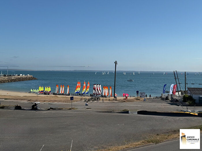 Appartement à vendre - Port - 3 pièces - 2 chambres