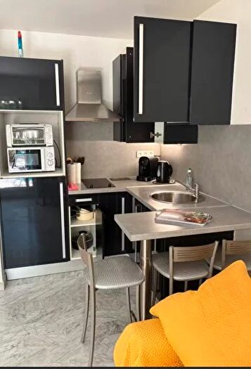 Appartement 1 pièce à Antibes, à louer