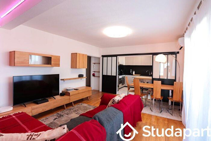 Moulin à Vent-Vertefeuille, Perpignan : Appartement 1 pièce à louer