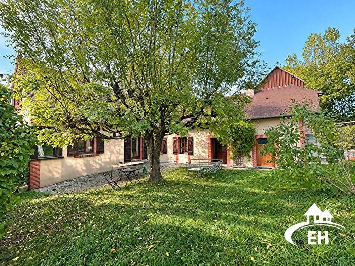 Rai : Maison 7 pièces à vendre