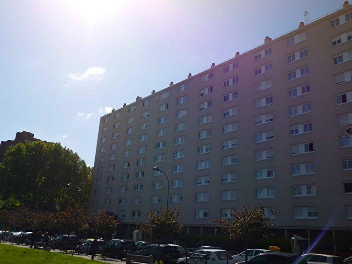 Beaujon-Berges de Seine, Clichy : Appartement 5 pièces à louer