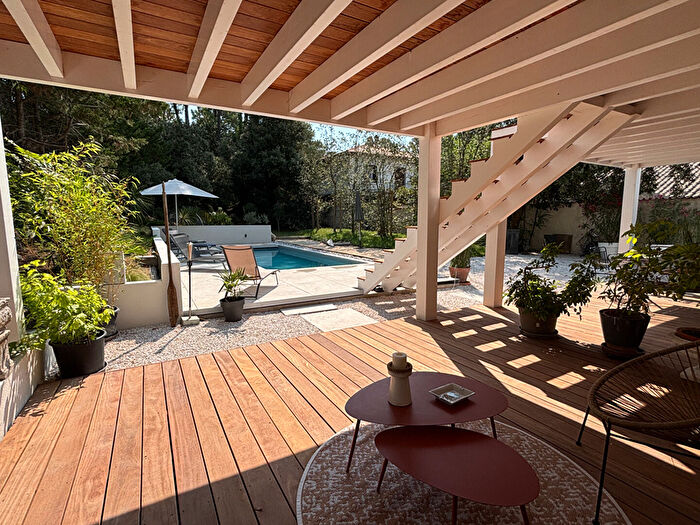 Maison à vendre - Saint-Georges-de-Didonne, Didonne, Boubes, Suzac - 8 pièces - 6 chambres