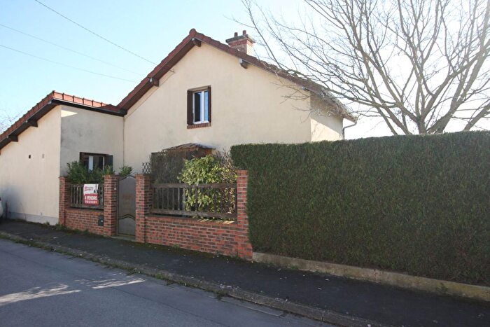Maison 5 pièces à Guignicourt, à vendre