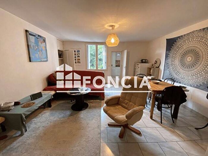 Appartement à louer - Cathédrale, Tours - 2 pièces - 1 chambre