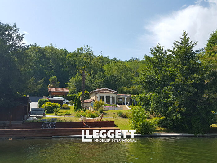 Maison à vendre - Pinel-Hauterive - 5 pièces - 3 chambres