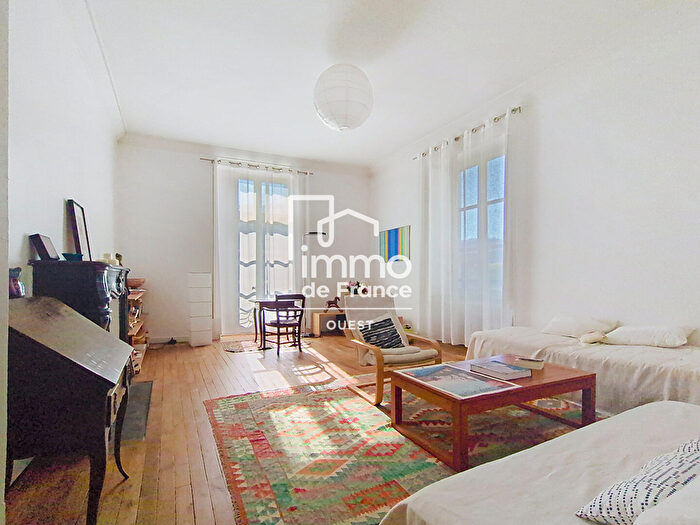 Appartement à vendre - Nantes, Centre-ville - 3 pièces - 2 chambres