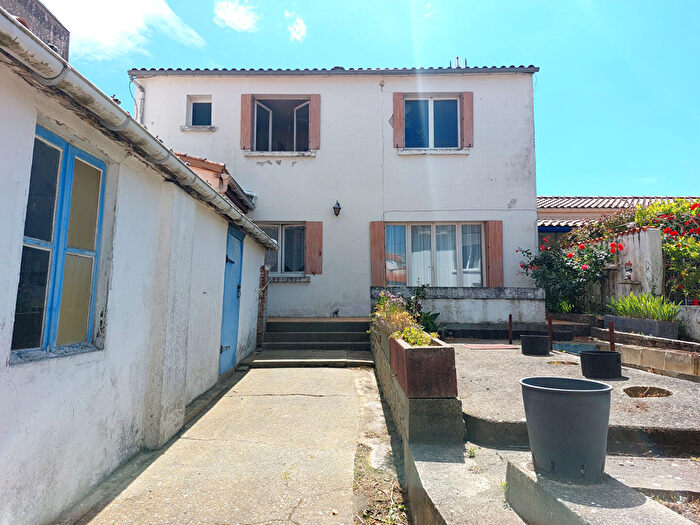Saint-Trojan-les-Bains : Maison 6 pièces à vendre