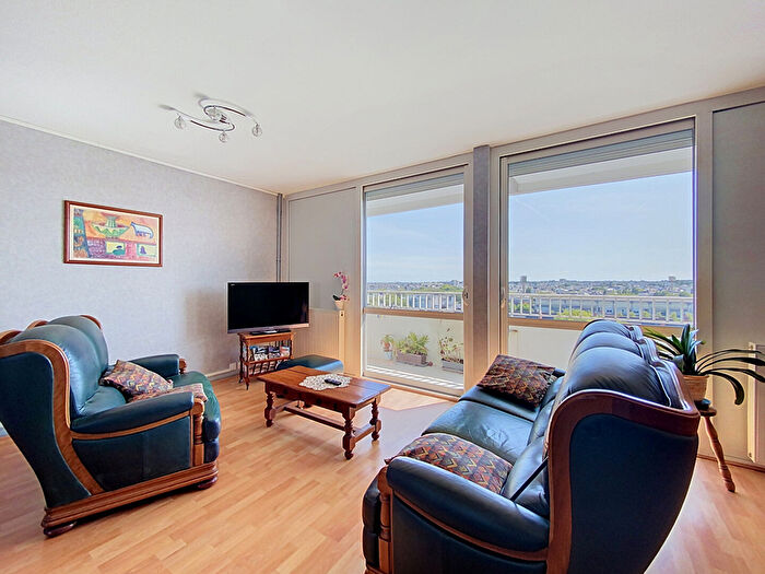Appartement 4 pièces à Lorient, Centre-ville, à vendre