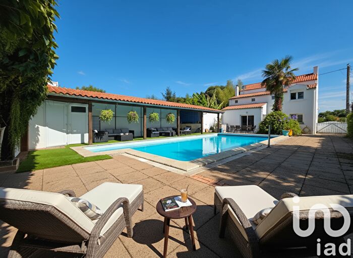 Maison à vendre - Fouras - 5 pièces - 4 chambres