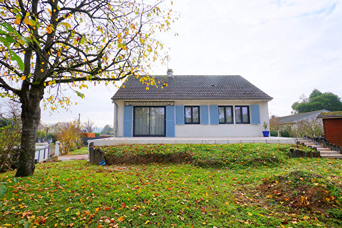 Maison à vendre - Gargenville - 5 pièces - 3 chambres