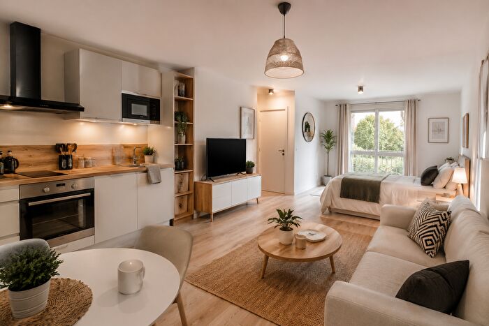 Limay, Centre-ville - Maison 1 pièce à vendre