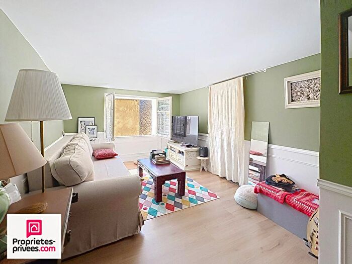 Maison 3 pièces à Artigues, à vendre